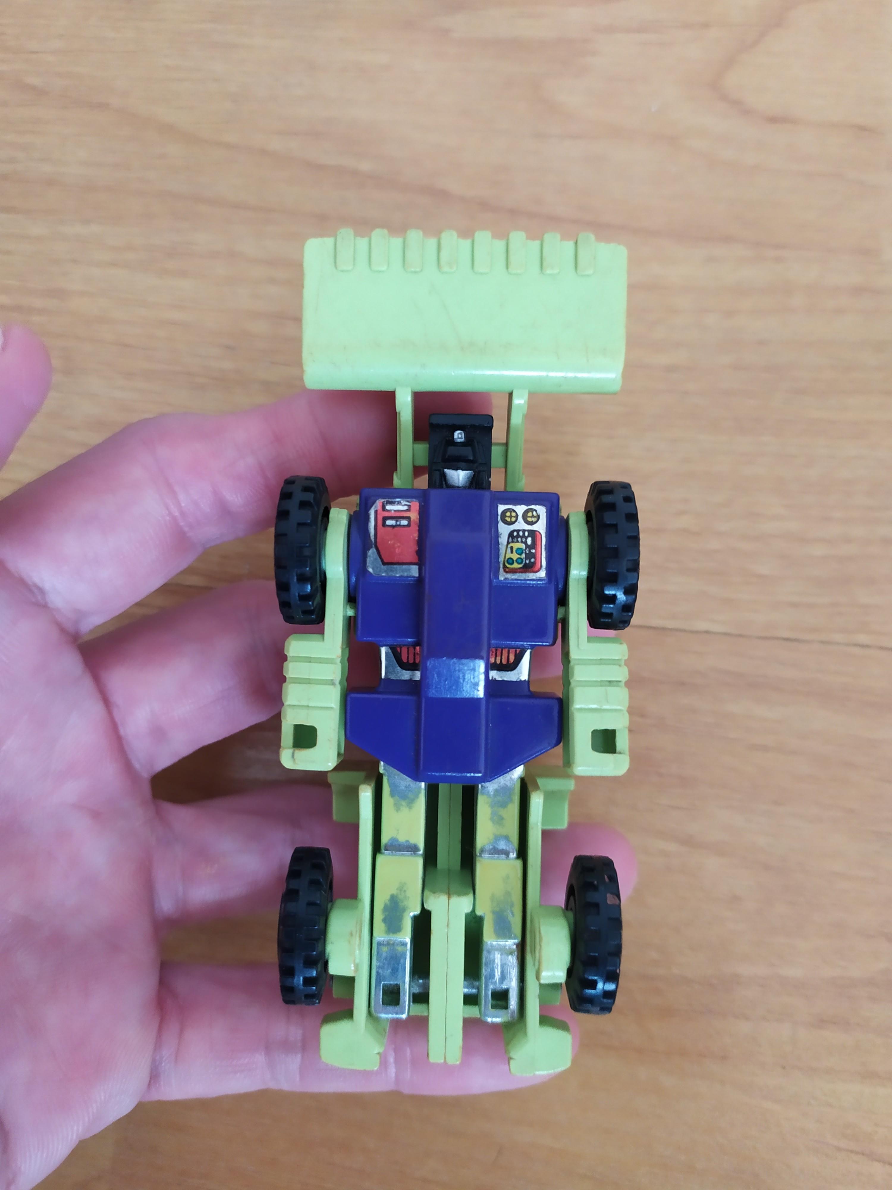 Vintage Japan Takara Hasbro 1980 1984 G1 Transformers Devastator Scrapper, Hobbies & Toys, Toys ...