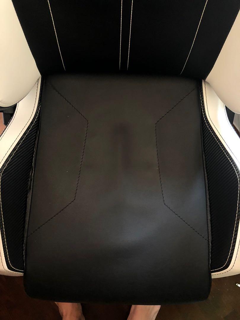 SecretLab Throne 2018 (White) Secret Lab Gaming Chair, Furniture & Home ...
