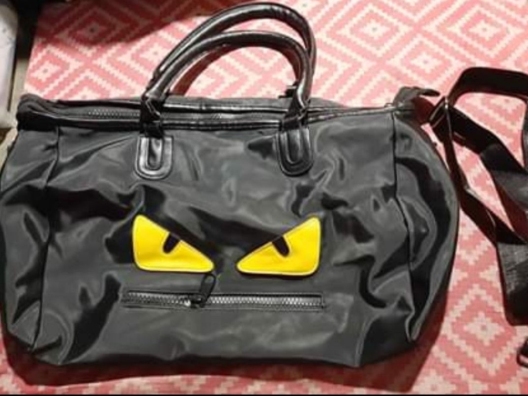 Toothless Travel Bag (How to train your dragon), Women's Fashion, Bags ...