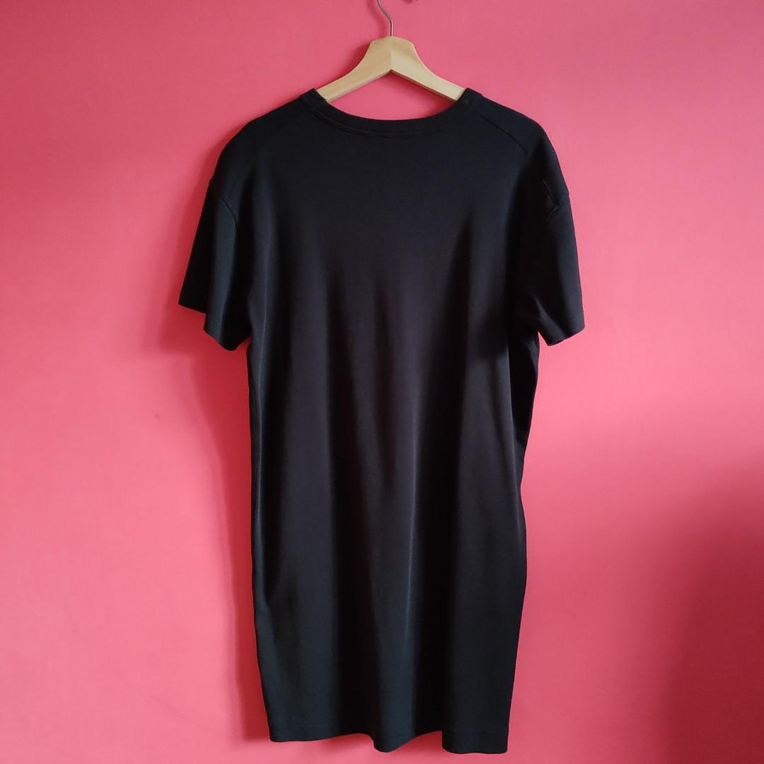Uniqlo Box Dress, Women's Fashion, Tops, Sleeveless on Carousell