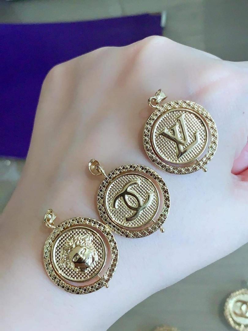18K Saudi Gold Chanel and LV Pendant VSPL, Women's Fashion, Jewelry ...