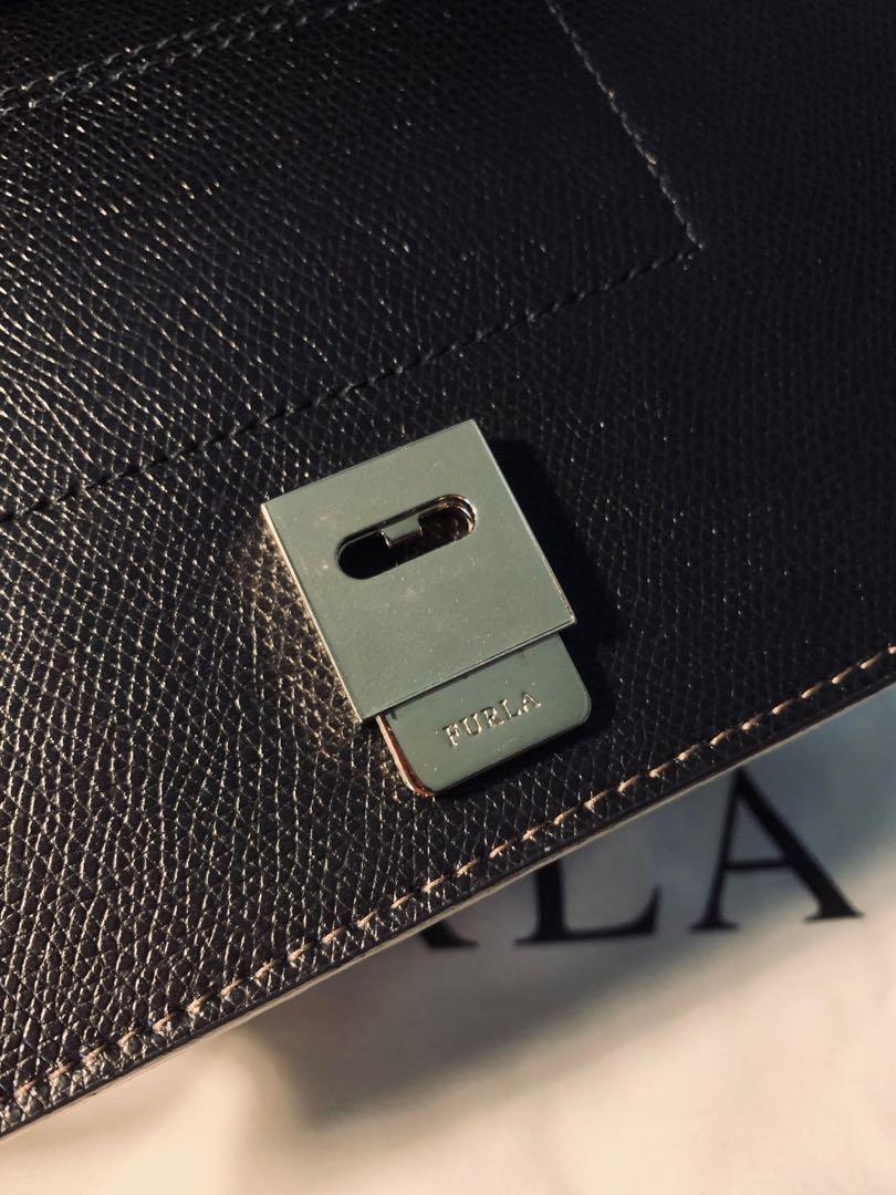 Furla Like Mini Crossbody with Chain | FURLA, Women's Fashion, Bags ...