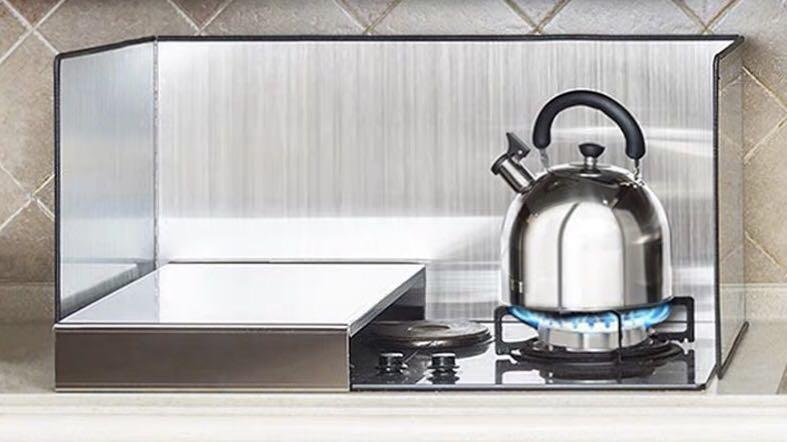 Stainless steel stove oil deflector, Furniture & Home Living, Bathroom ...