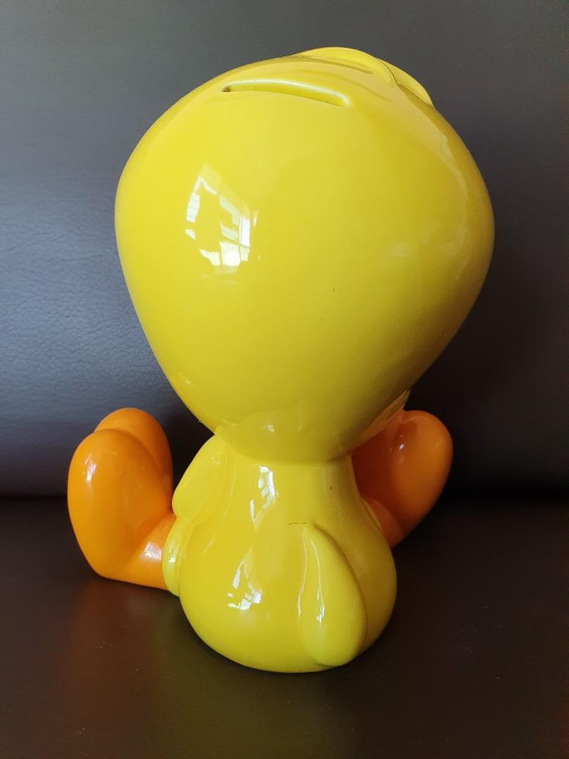 Vintage Authentic 1998 Warner Bros 8" Tweety Coin Bank, Hobbies & Toys ...