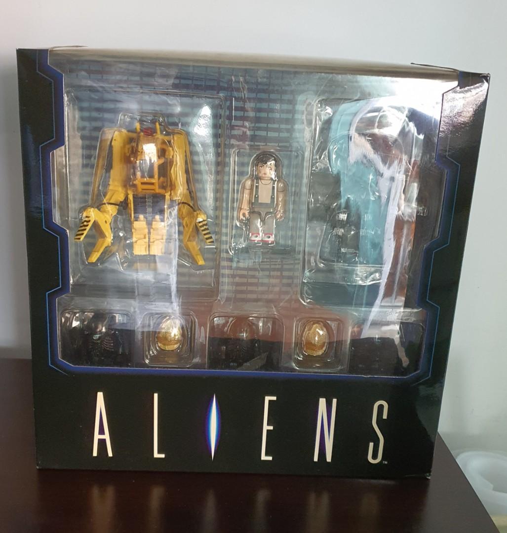 ALIENS - KUBRICK ALIENS POWER LOADER MINI FIGURE BOX SET, Hobbies ...