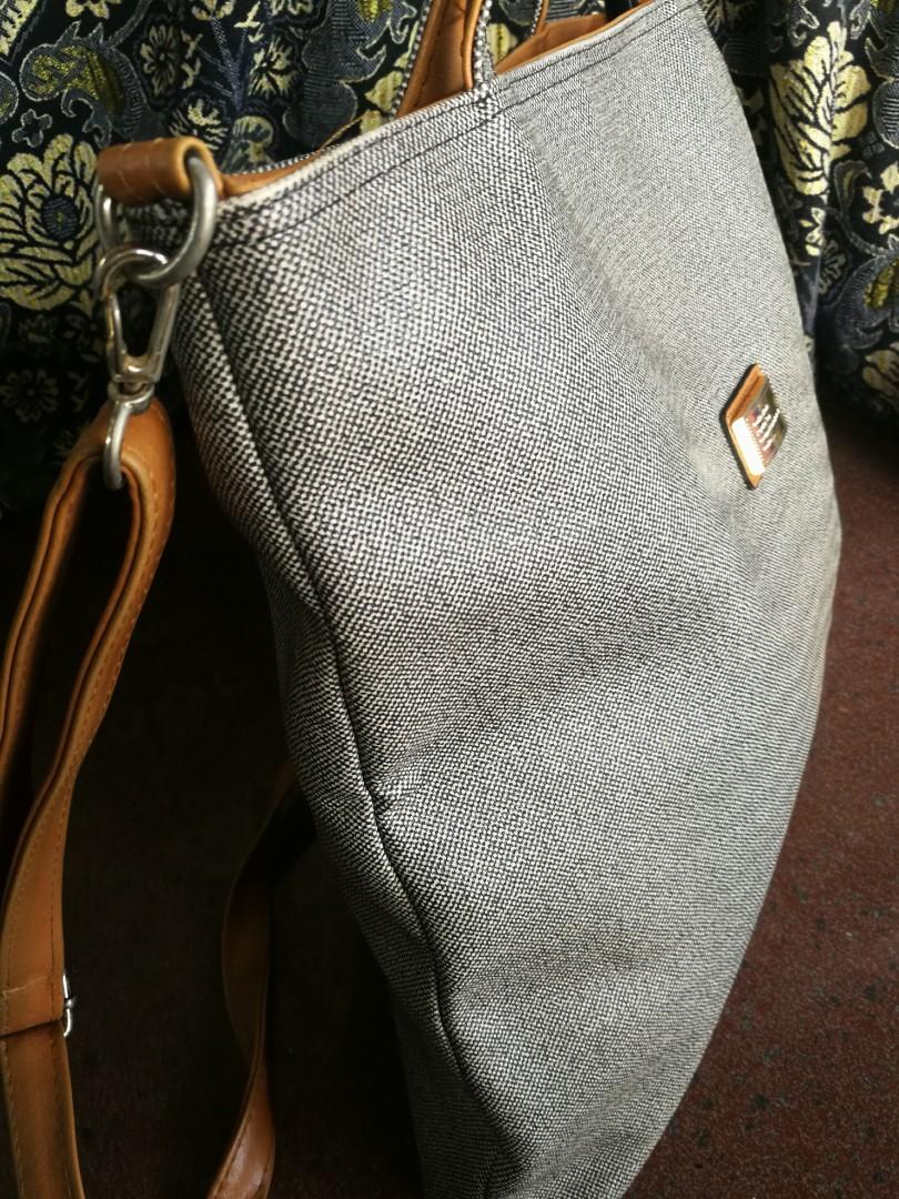 DONKIE MANIA bag, Women's Fashion, Bags & Wallets, Cross-body Bags on ...