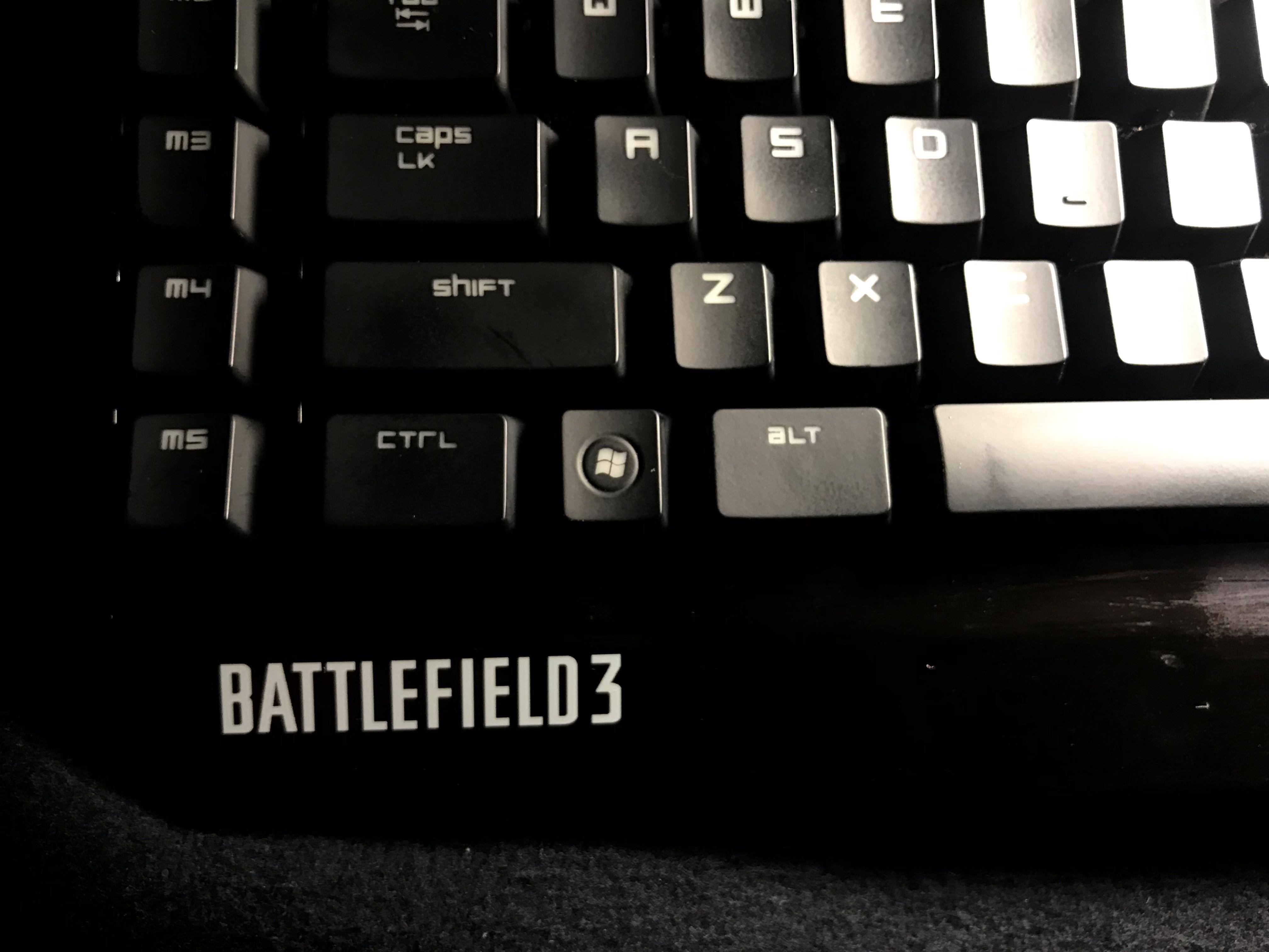 Razer Blackwidow Battlefield 3 edition mechanical keyboard full size ...