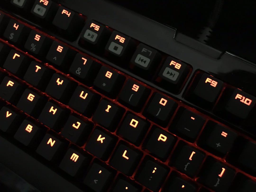 Razer Blackwidow Battlefield 3 edition mechanical keyboard full size ...