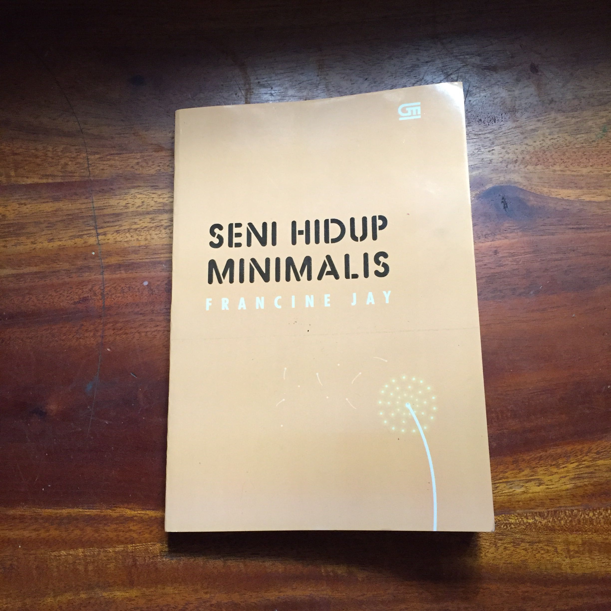 Resensi Buku Seni Hidup Minimalis