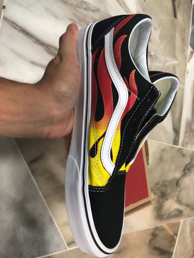 Vans Flame, Men's Fashion, Footwear, Sneakers on Carousell