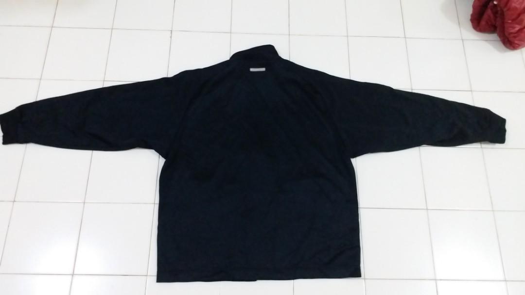 ASIC NANO TEX jacket, Men's Fashion, Activewear on Carousell