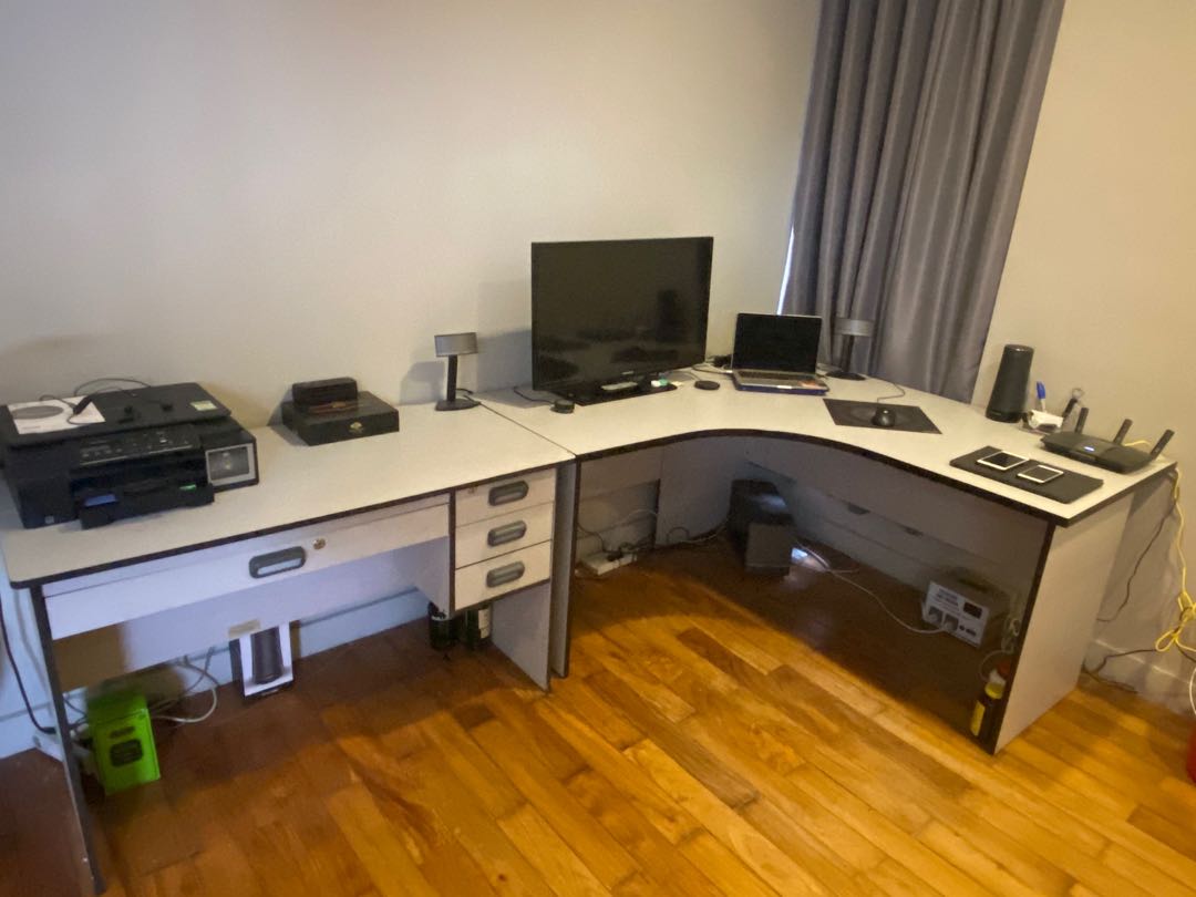 Computer Table Desk Setup, Furniture & Home Living, Furniture, Tables ...