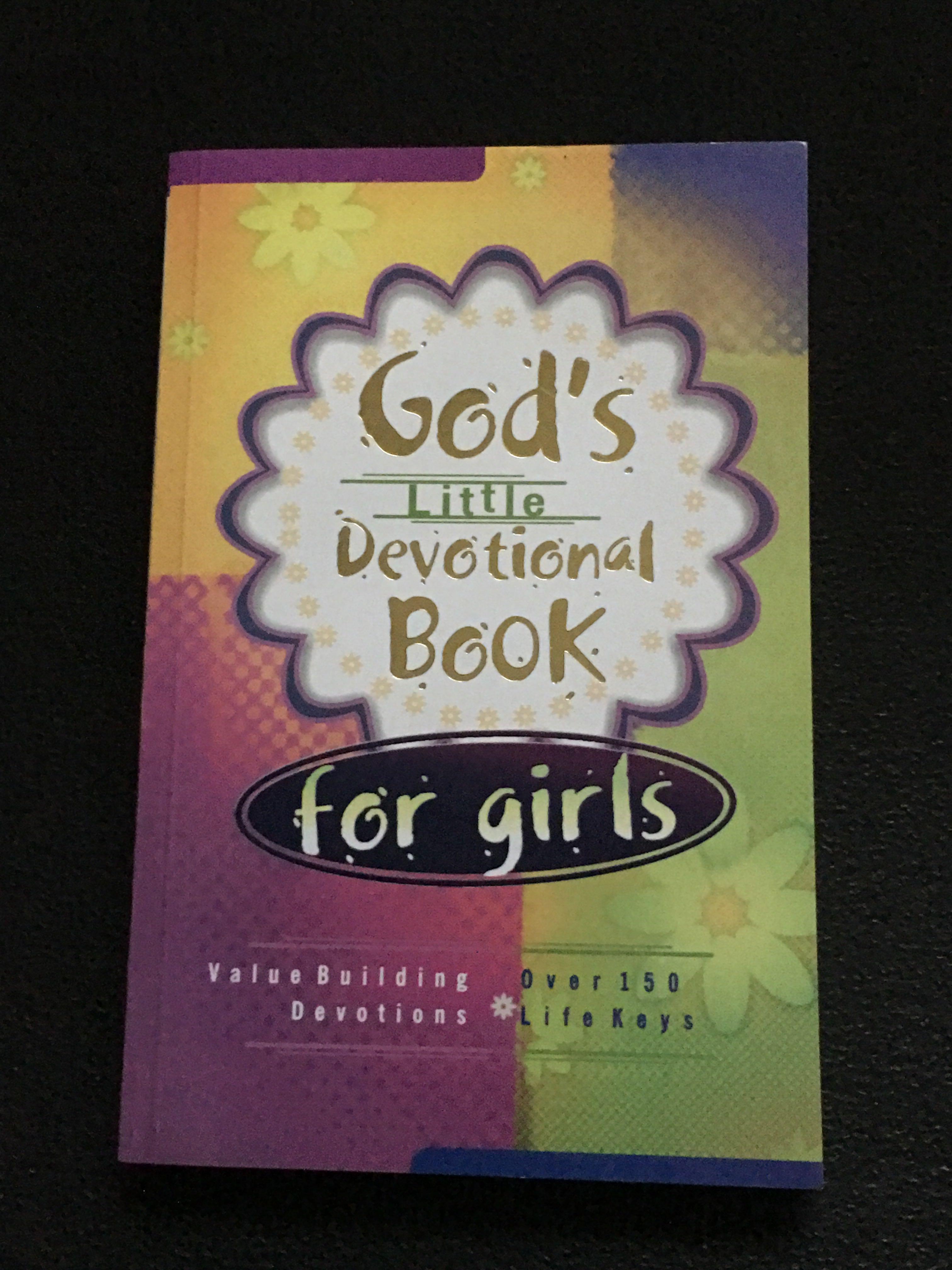 God’s Little Devotional Book foe Girls - Value Building Inspiration ...