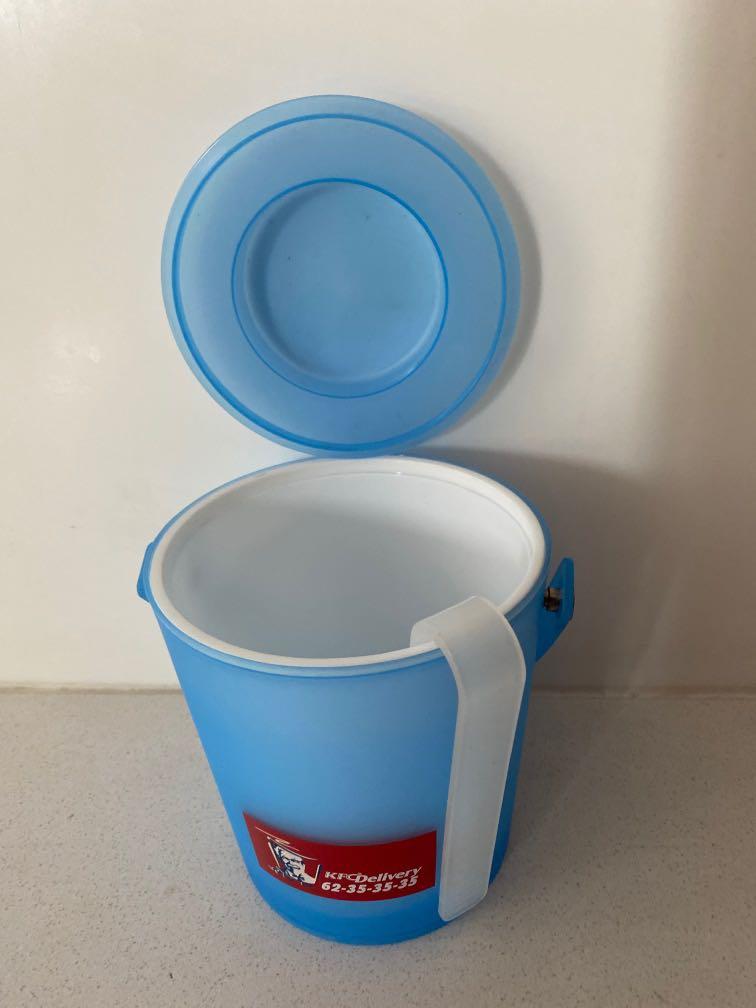 Ice bucket ice cooler bag KFC, Furniture & Home Living, Kitchenware ...