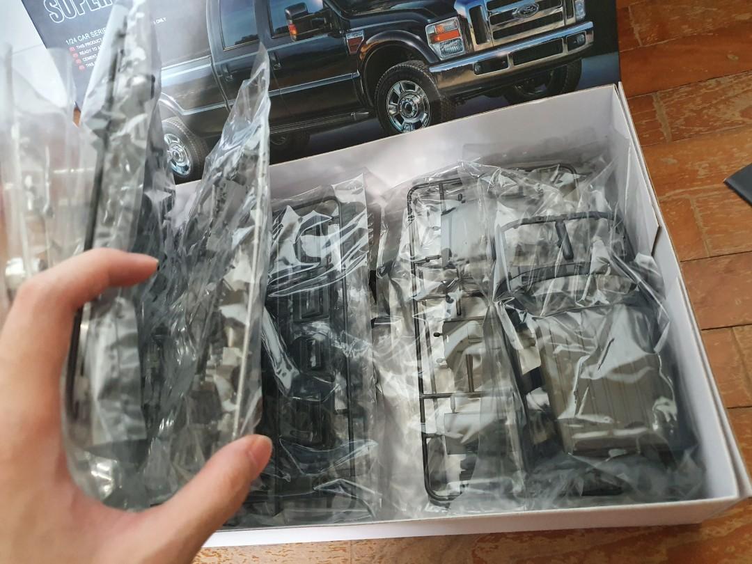 MENG 1/24 Ford F-350 Super Duty Crew Cab model kit, Hobbies & Toys ...