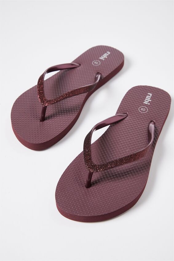 Rubi Thong, Women's Fashion, Footwear, Flats on Carousell