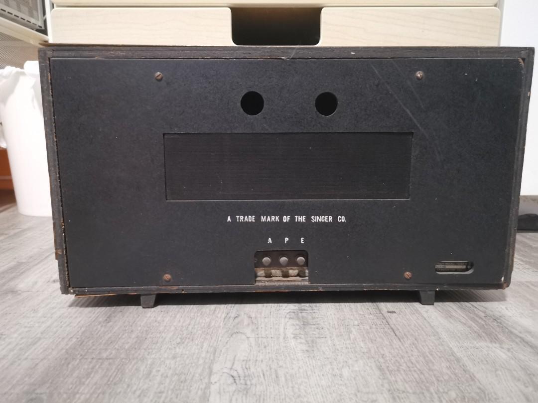 Vintage Singer Radio, Hobbies & Toys, Memorabilia & Collectibles ...
