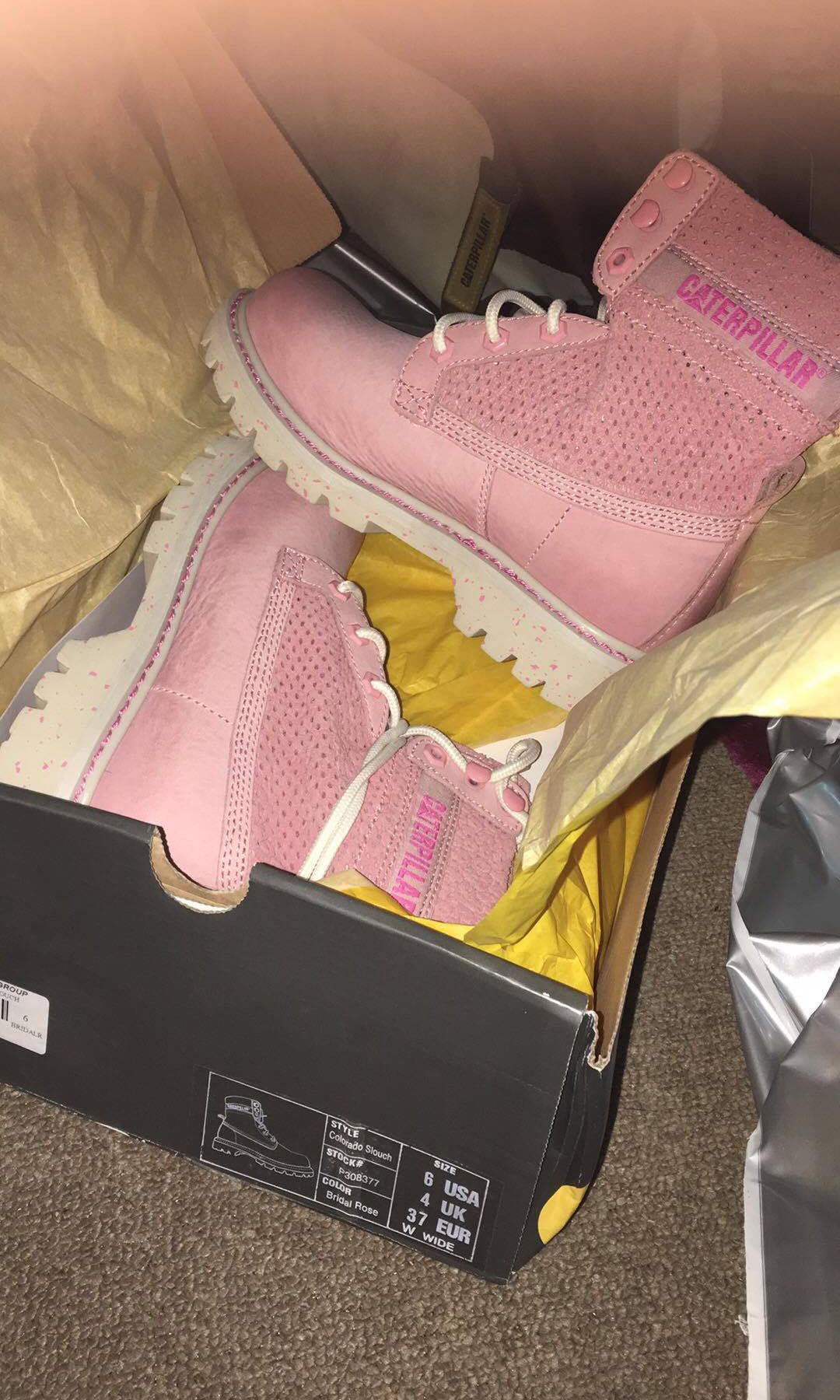 Caterpillar bold boots (Pastel Pink), Women's Fashion, Footwear, Boots ...