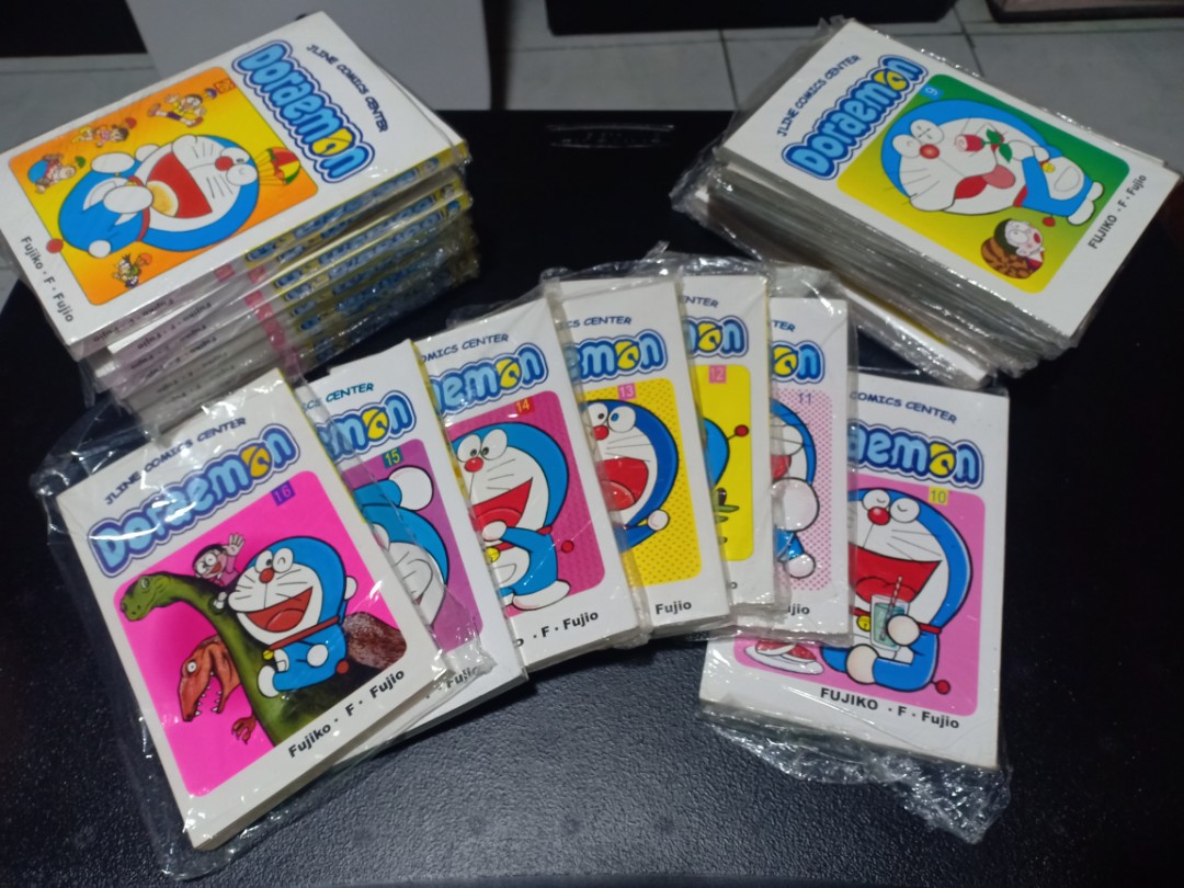 Doraemon Comics / Manga, Hobbies & Toys, Books & Magazines, Comics ...