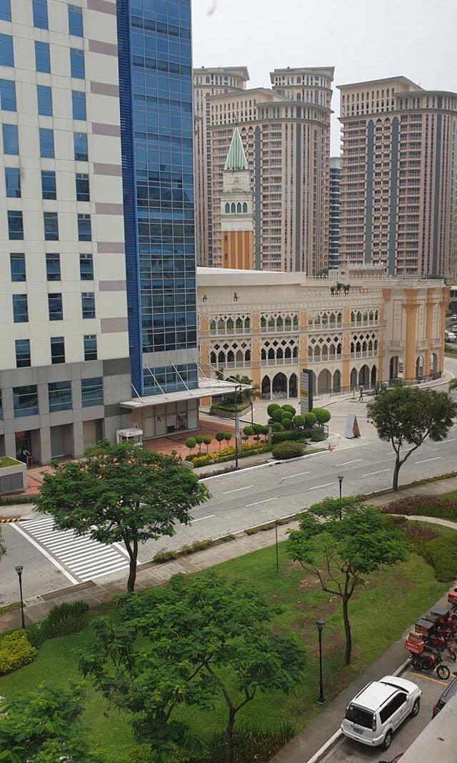 Female Bedspacer - The Woodridge (Mckinley Taguig BGC), Property ...