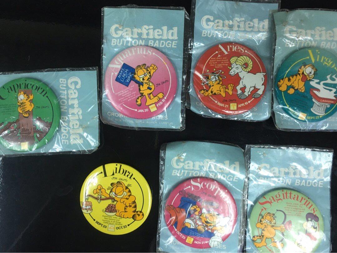 Garfield badges, Hobbies & Toys, Memorabilia & Collectibles, Vintage ...