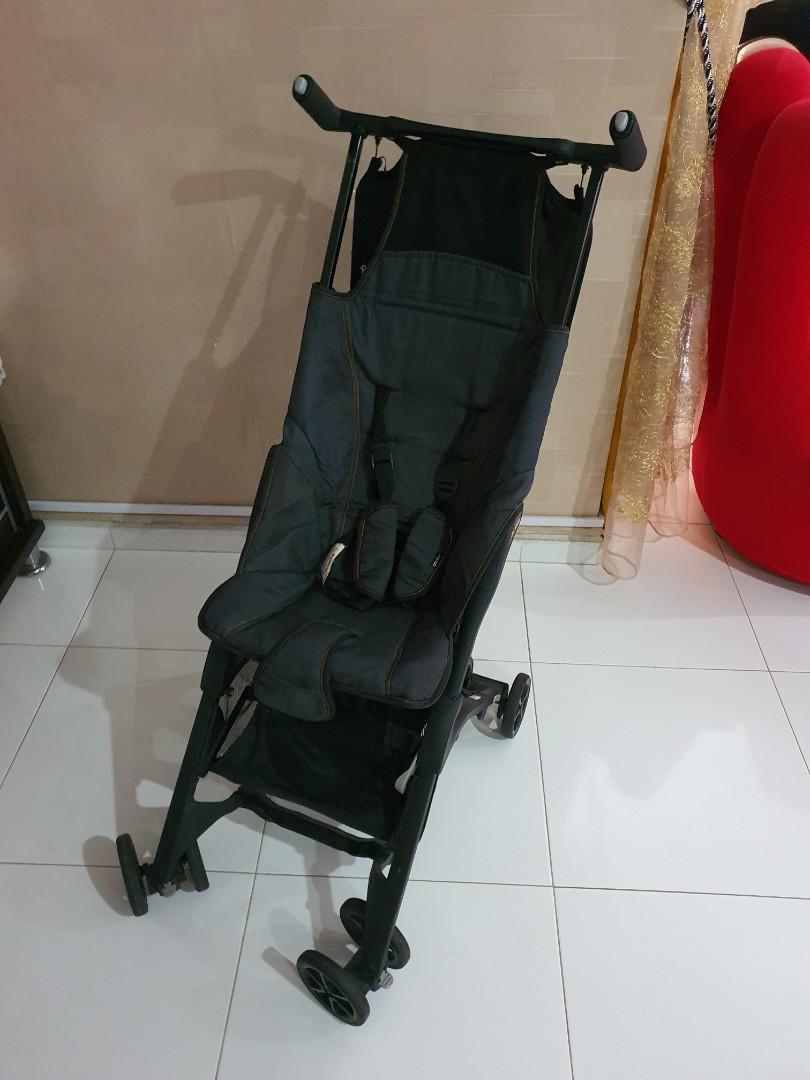Geoby Pockit stroller, Babies & Kids, Going Out, Strollers on Carousell