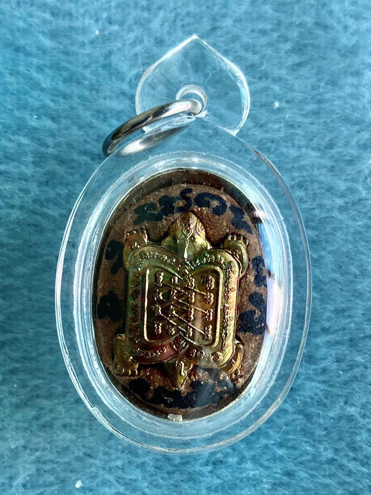 Lp Somchai - self image with wealth turtle and yant, Hobbies & Toys ...