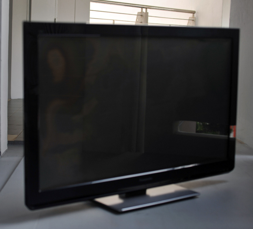 Panasonic Viera Plasma TH-P42X30S , TV & Home Appliances, TV ...