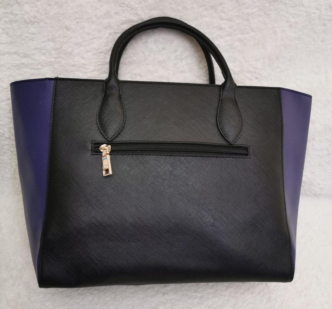 Saera Studio 9 Two Way Bag, Women's Fashion, Bags & Wallets, Beach Bags ...