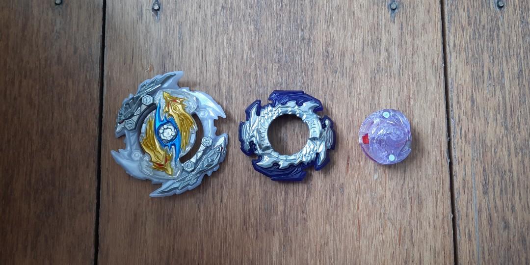 Zwei Longinus Beyblade burst GT, Hobbies & Toys, Toys & Games on Carousell