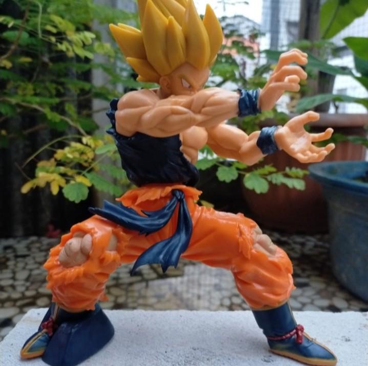 Action Figure Dragon Ball Z Son Goku Super Saiyan Kamehameha Jumbo ...