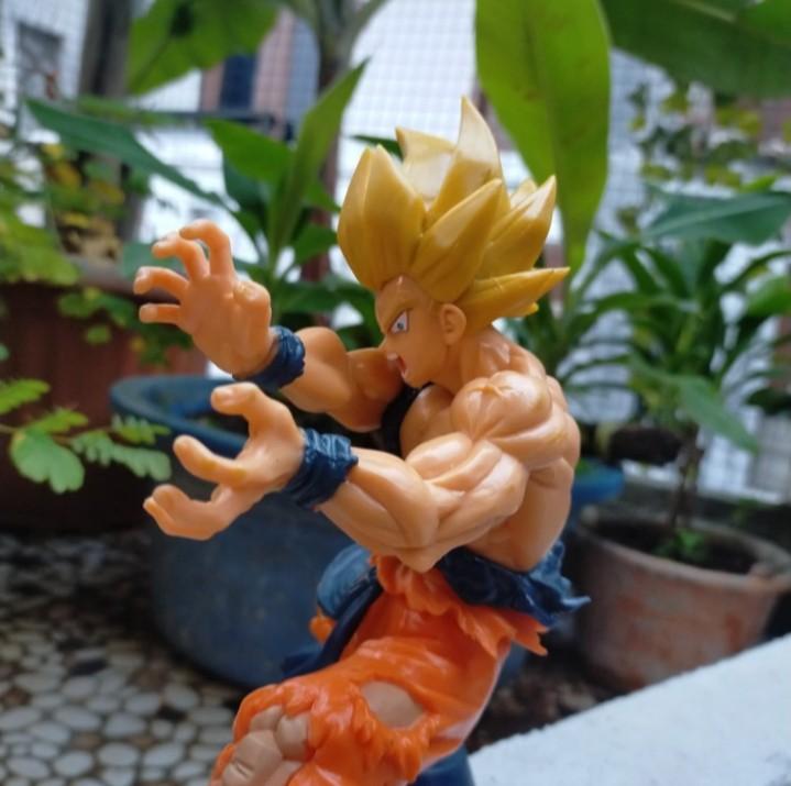 Action Figure Dragon Ball Z Son Goku Super Saiyan Kamehameha Jumbo ...