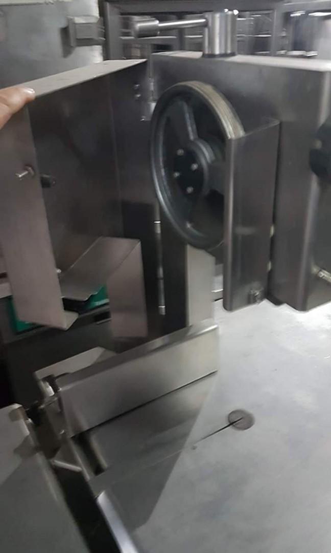 Biro 3334 Commercial Meat Band Bone Saw Cutter, TV & Home Appliances ...