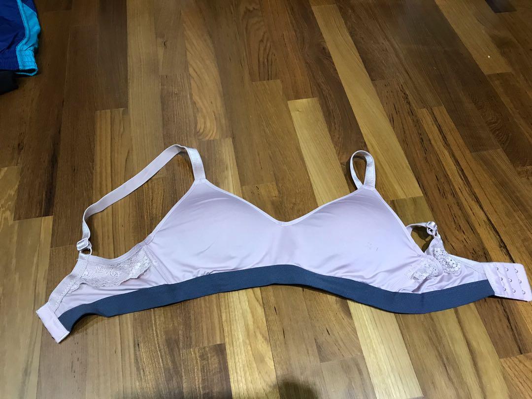 2 Brand New Pierre Cardin Bras B70, Women's Fashion, New Undergarments ...