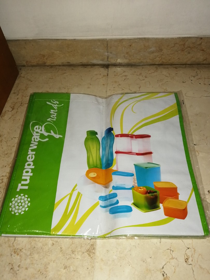 Eco friendly bag by tupperware, Fesyen Wanita, Tas & Dompet di Carousell