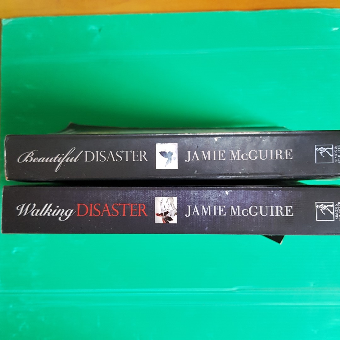 Jamie McGuire Beautiful Disaster Walking Disaster, Hobbies & Toys ...