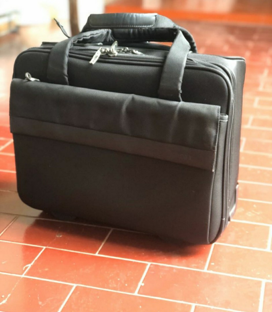 Koper Lojel, Fesyen Pria, Tas & Dompet , Tas Kantor di Carousell