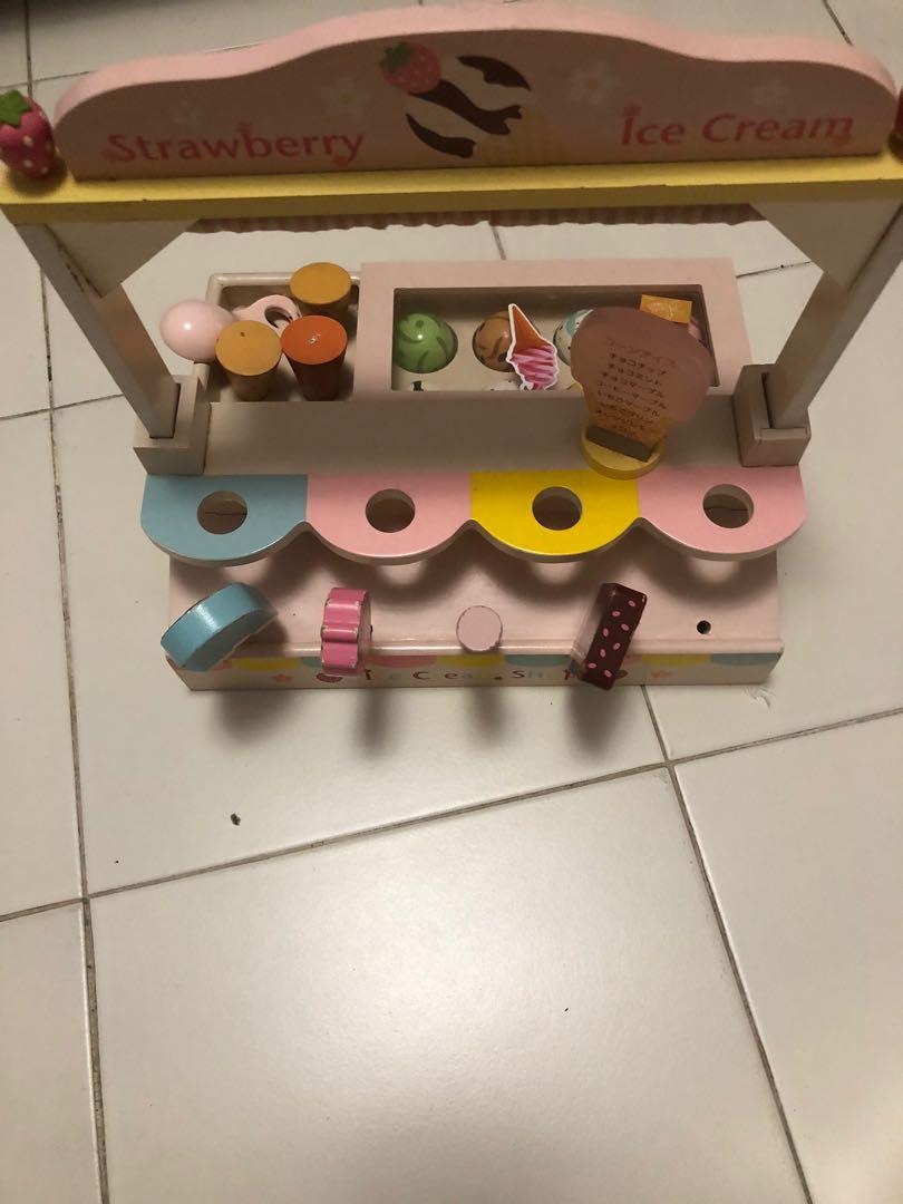 Mother garden kitchen set, Babies & Kids, Baby Nursery & Kids Furniture ...