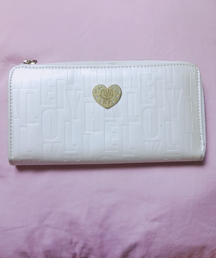 Sanrio Hello Kitty Long Wallet, Women's Fashion, Bags & Wallets ...