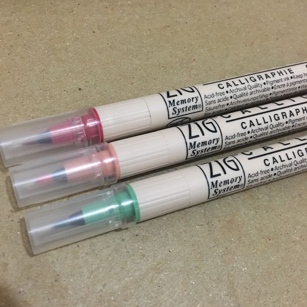 ZIG CALLIGRAPHY MEMORY SYSTEM PENS BUNDLE SET (with freebies!), Hobbies ...