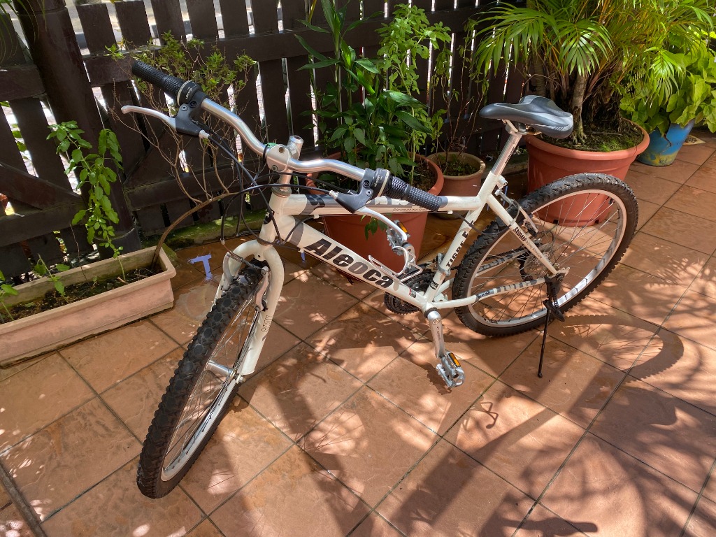 Aleoca F - 5, Sports Equipment, Bicycles & Parts, Bicycles on Carousell