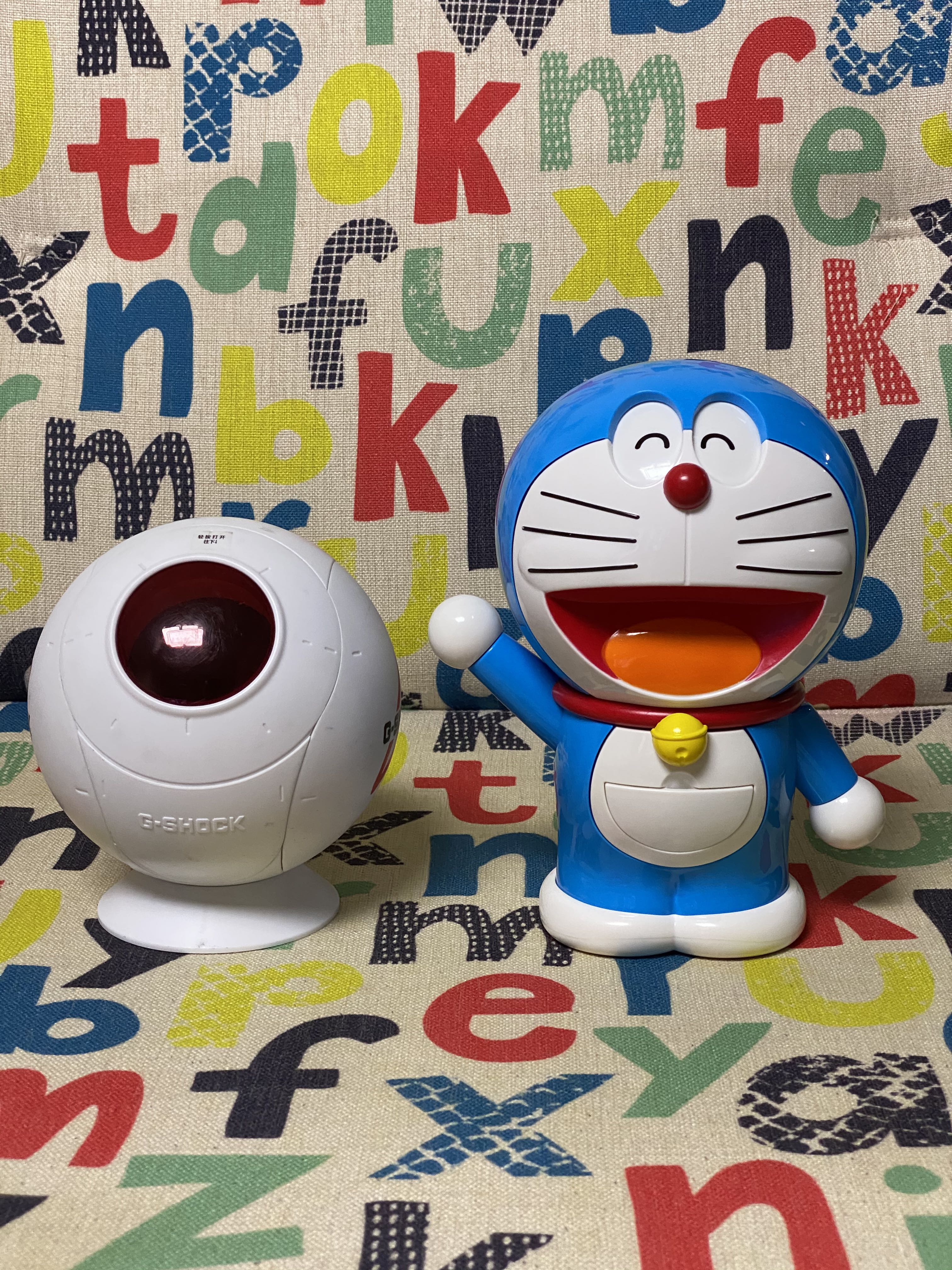 G-shock dragon ball Doraemon exclusive watch box, Men's Fashion ...