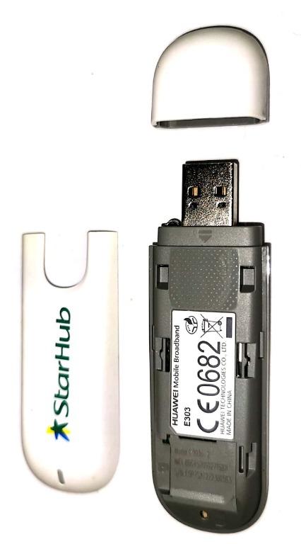 Huawei Mobile Broadband E303 USB Stick (with Micro SD Card Reader ...