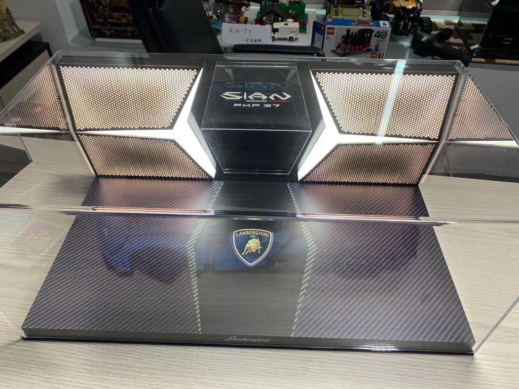 LEGO® Technic™ 42115 Lamborghini Sian FKP 37 acyclic display Case and ...