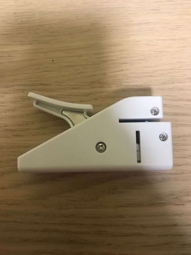 Muji Staple Free Stapler, Hobbies & Toys, Stationery & Craft, Other ...
