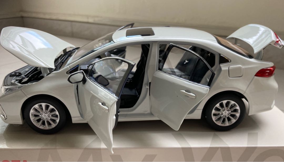 Reduced Price - Toyota Corolla Altis Diecast 1:18, Hobbies & Toys, Toys ...