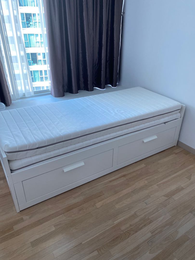 Transformable bed (80cm —> 160 cm), Furniture & Home Living, Furniture ...