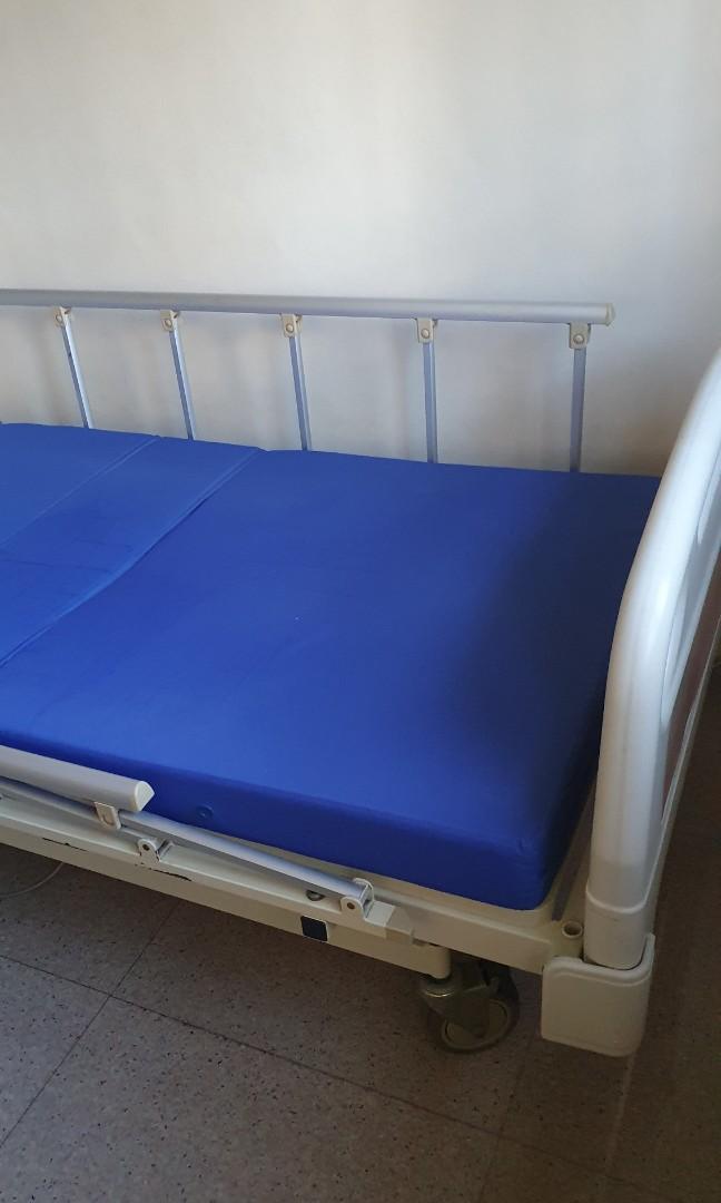 Lifeline 3 crank Auto Hospital Bed, Health & Nutrition, Assistive ...