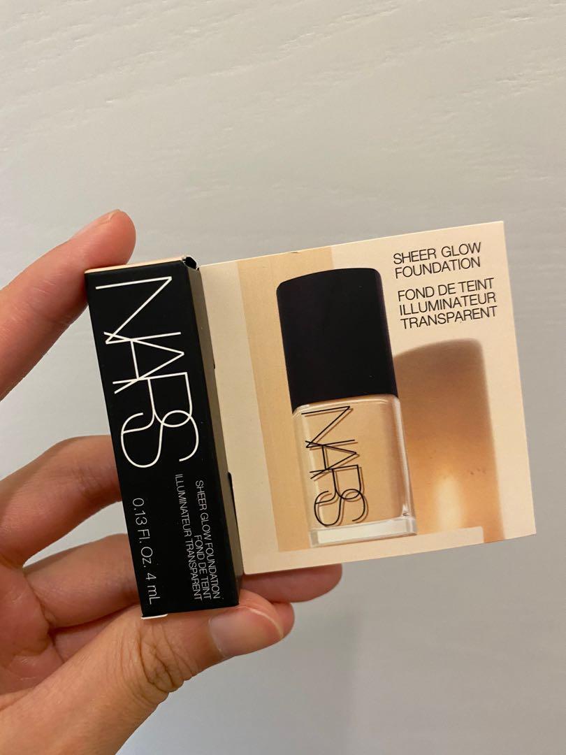 Nars Sheer Glow Foundation 4ml Mont Blanc Light 2 美容&化妝品 健康及美容 皮膚護理