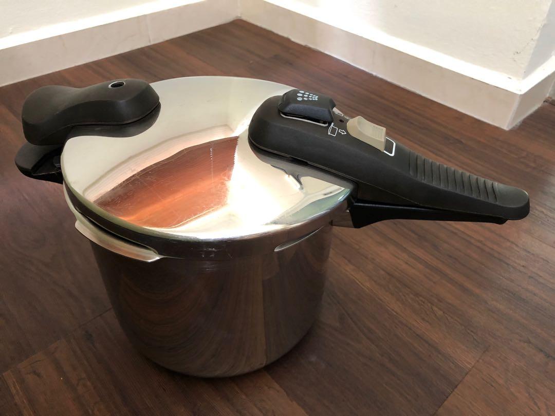 Pressure cooker, TV & Home Appliances, Kitchen Appliances, Cookers on ...